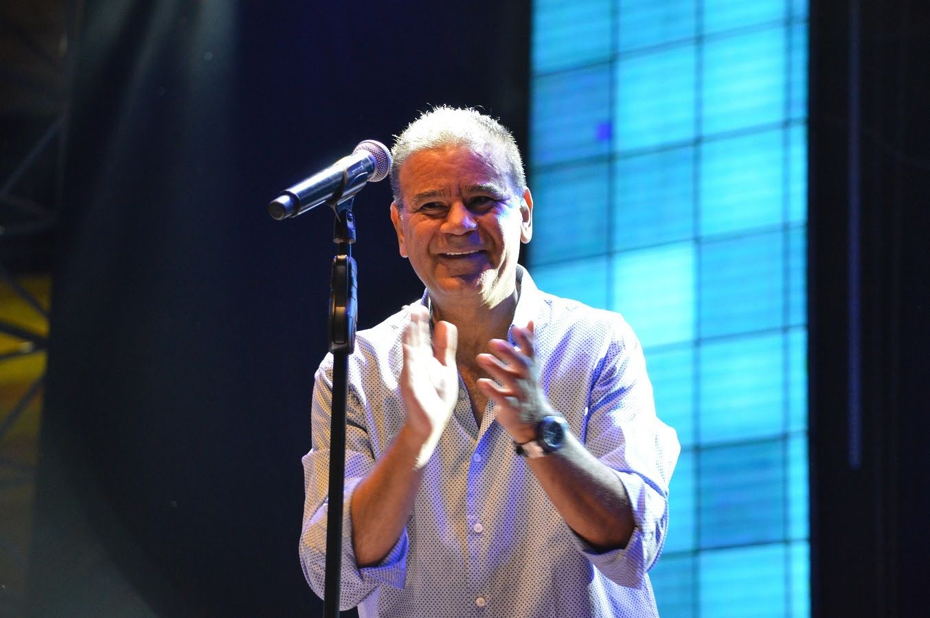 Iván Villazón cantará en la coronación de la Reina de la 44 del ...